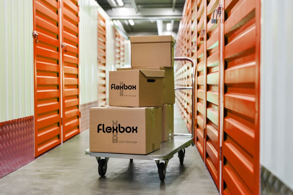 Storage boxes and van rental. Flexbox service